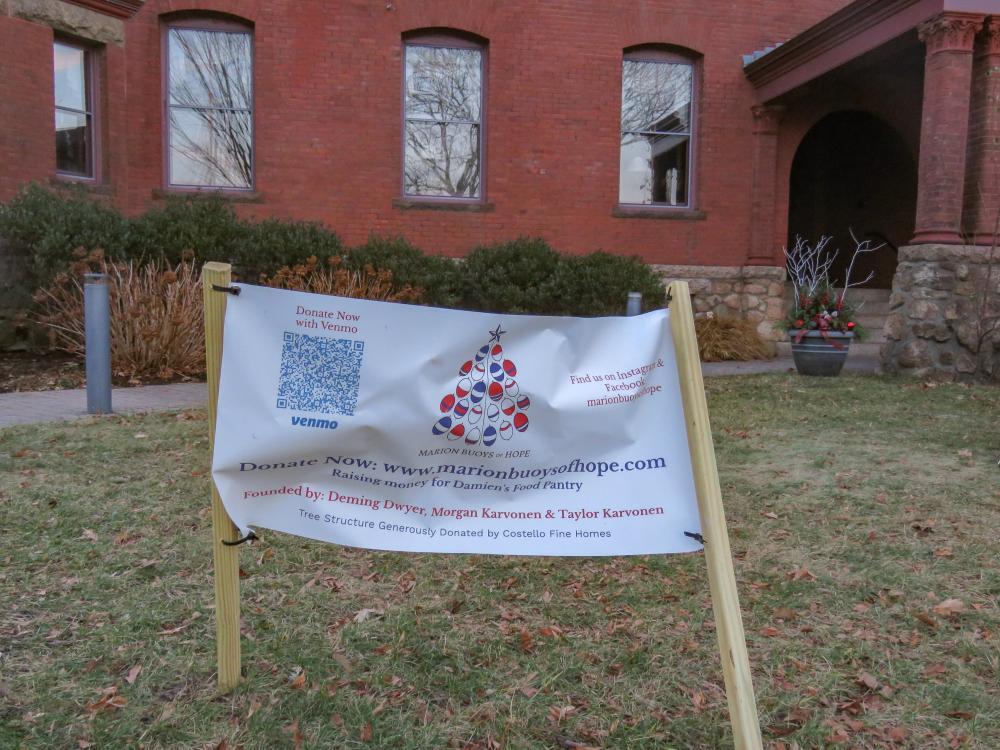 Marion nonprofit brings festive decoration ashore | Sippican